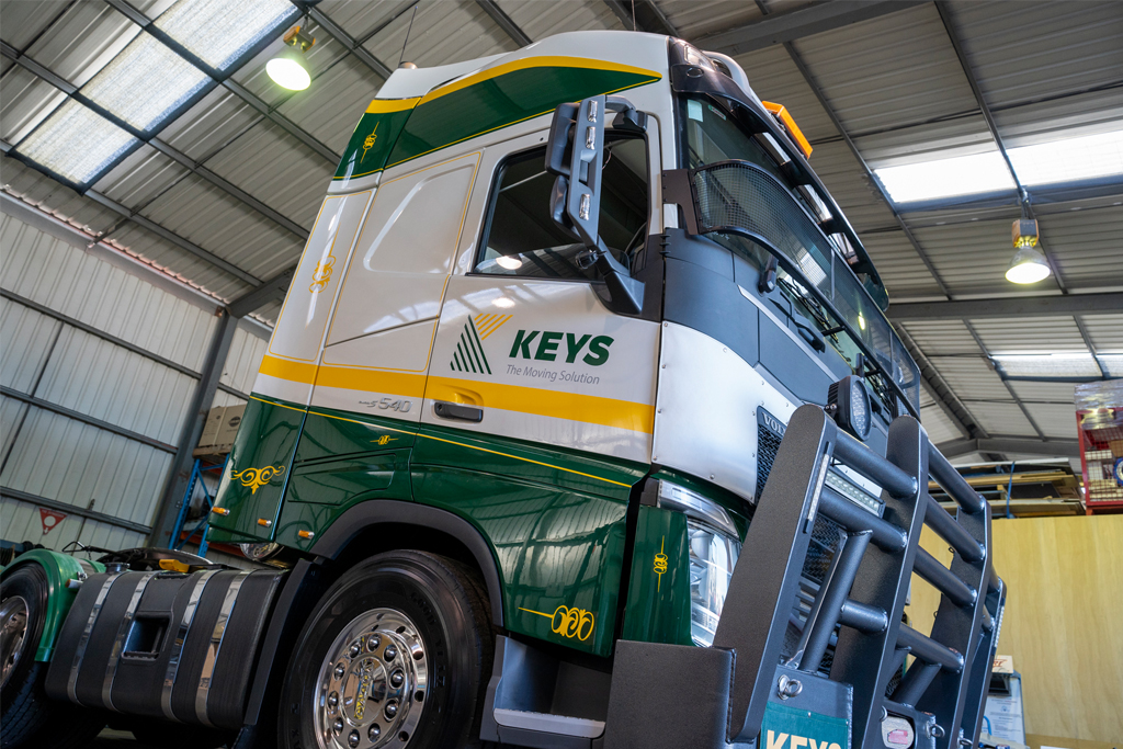 Keys Moving • Design & Apply