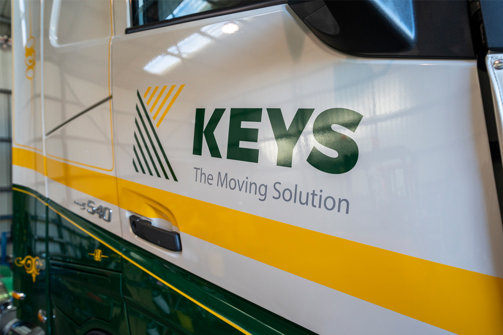 Keys Moving • Design & Apply